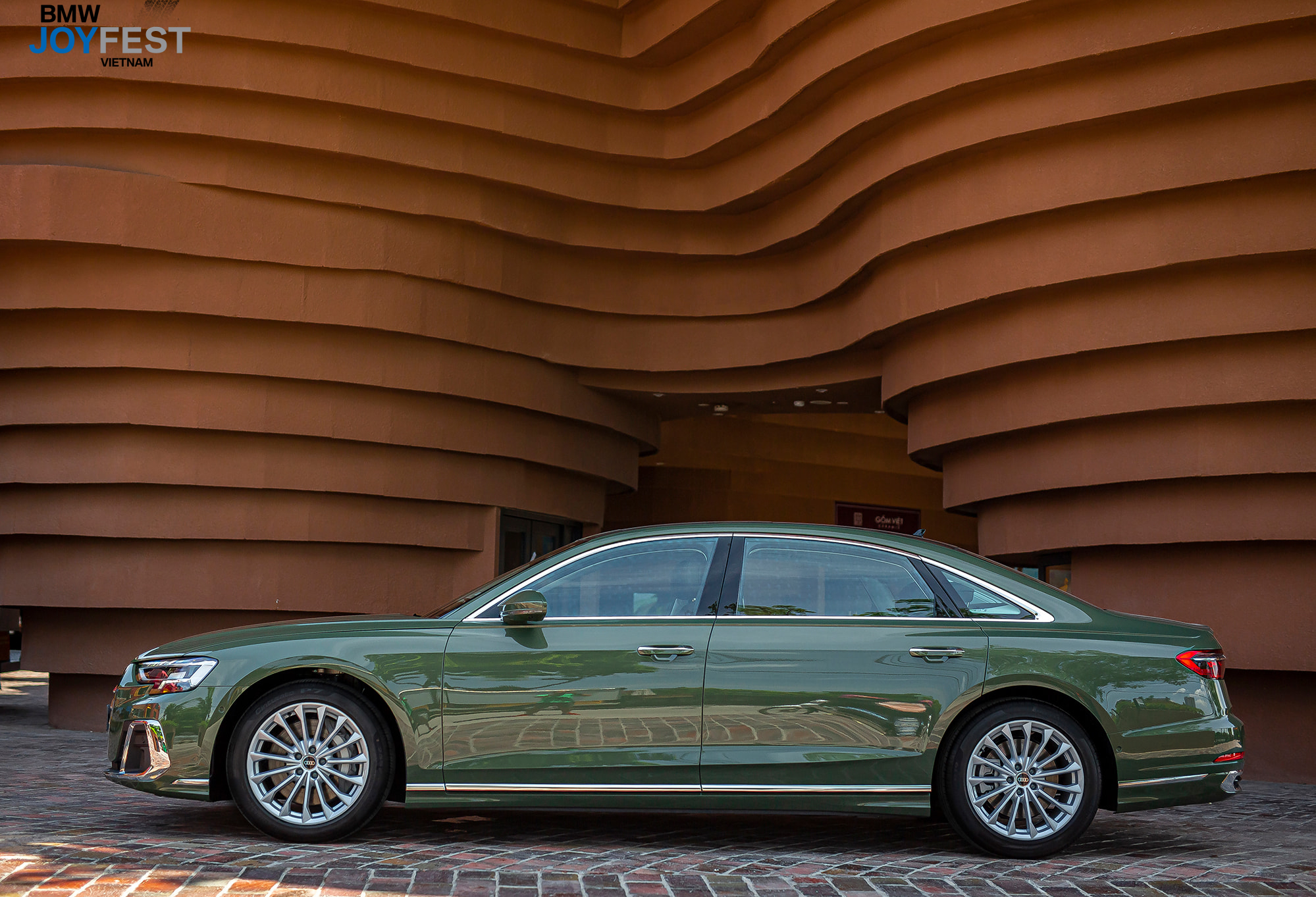 Giá xe Audi A8L 2023: Bảng giá và thông tin chi tiết mới nhất